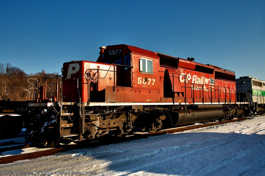 CP 5877